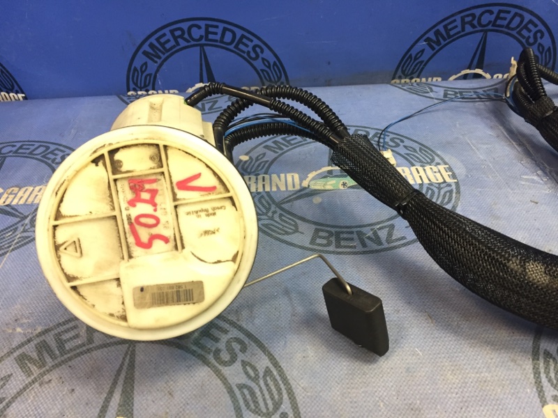 Насос топливный правый Mercedes-Benz E-Class 2002 W211 647.961 2.7 ...
