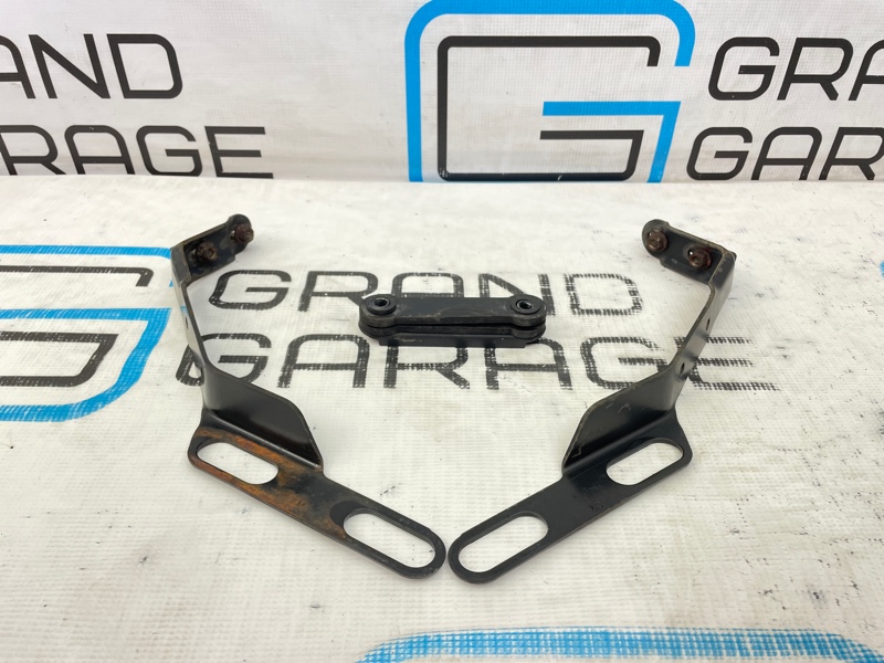 Кронштейн глушителя Mercedes-Benz C-Class W203 2034926141 купить ...