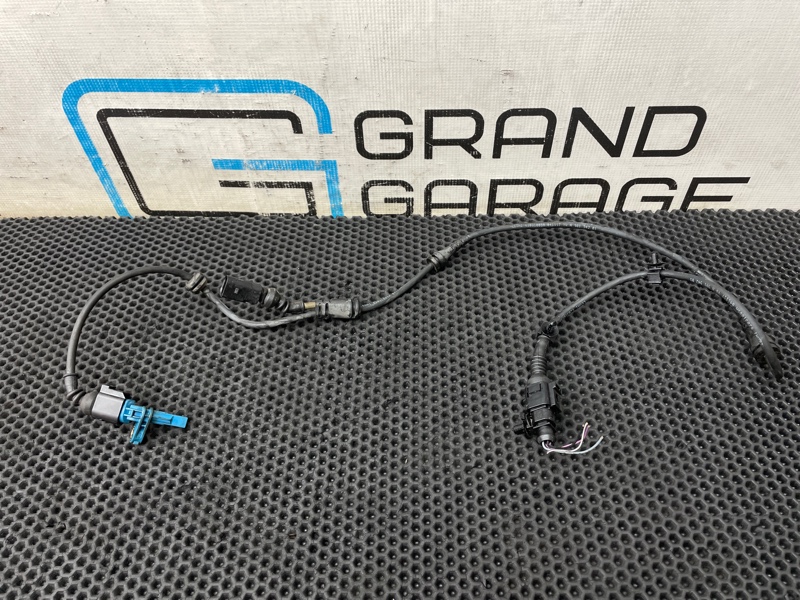 Датчик abs правый Porsche Cayenne 2005 955 M02.2Y 3.2 7L0927808A купить ...