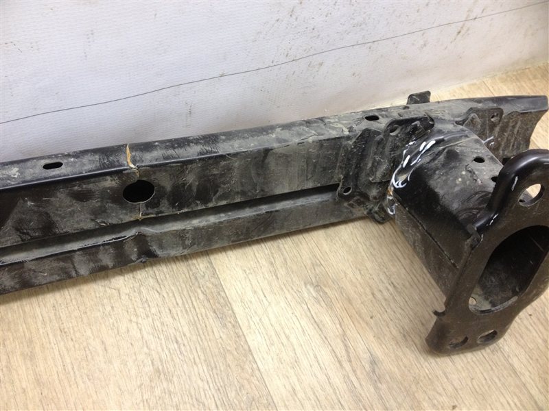 Усилитель бампера переднего Toyota Rav-4 (Xa40) 2012-2019