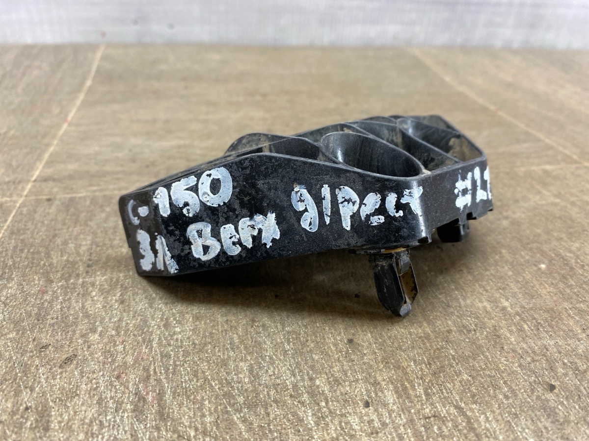 Кронштейн бампера заднего боковой TOYOTA COROLLA (E15_) 2006-2013 2006 ...